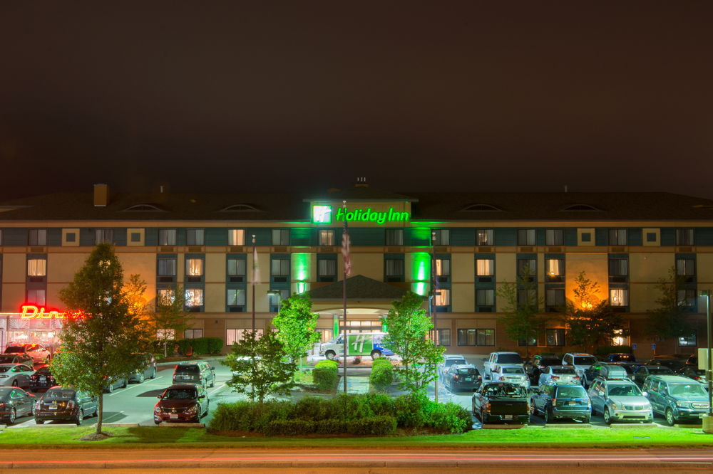 Holiday Inn Manchester Airport, Manchester, NH Jobs | Hospitality Online