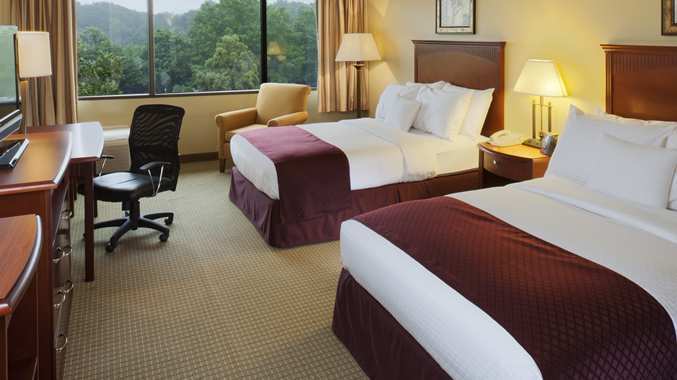 DoubleTree by Hilton Hotel Charlottesville, Charlottesville, VA Jobs ...