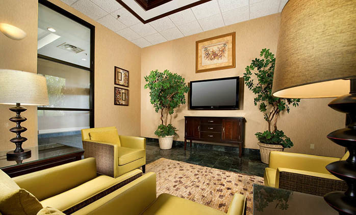 Pear Tree Inn St. Louis Near Union Station, Saint Louis, MO Jobs ...