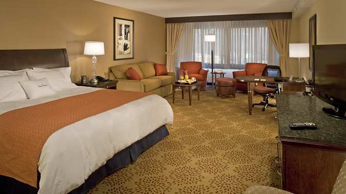 DoubleTree by Hilton Hotel Pittsburgh - Monroeville Convention Center ...