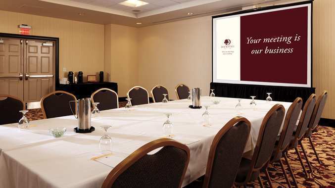 DoubleTree by Hilton Hotel Pittsburgh - Monroeville Convention Center ...